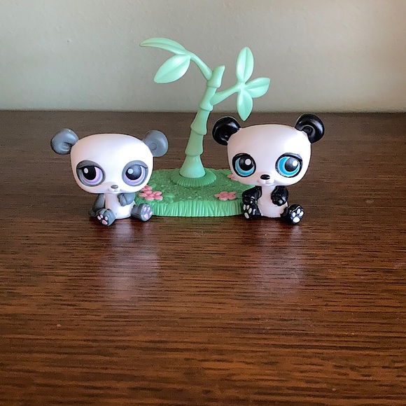 Hasbro | Toys | Littlest Pet Shop Lps Twin Panda Bears | Poshmark